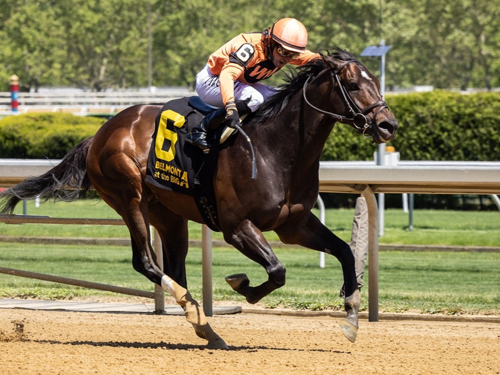 Joey Freshwater flows in the G3 Runhappy, becomes Jimmy Creed's newest ...